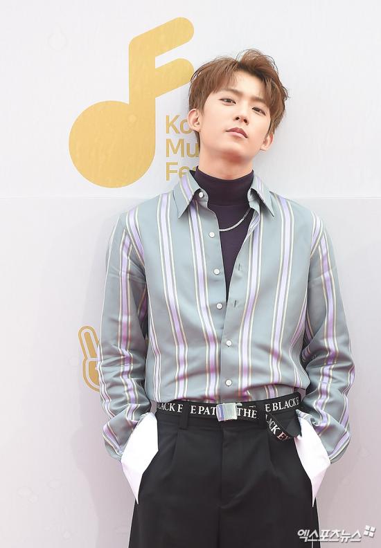 [엑's HD] B1A4 공찬 '나홀로 화보인생'