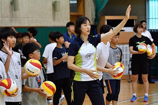 KOVO, 2017 배구 유소년 원포인트 배구클리닉 개최