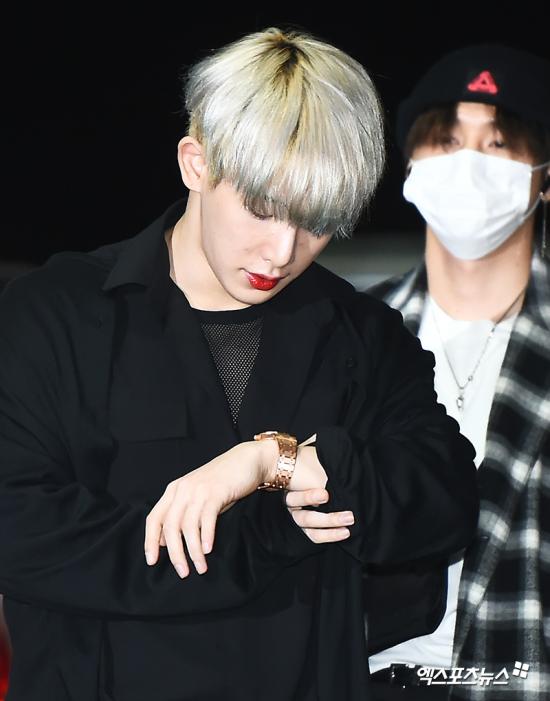 [엑s Hd포토] 몬스타엑스 원호 출국 시간이 얼마 안 남았어