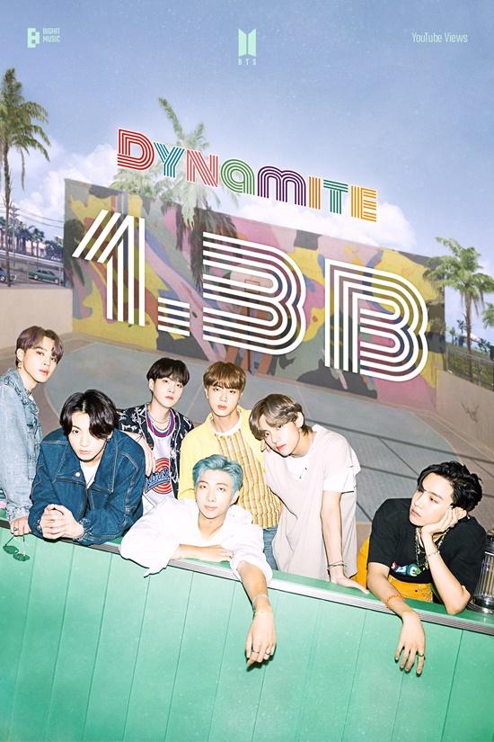 방탄소년단 'Dynamite' MV 13억 뷰 돌파…'DNA'·'작은 것들을 위한 시' 이어 세번째