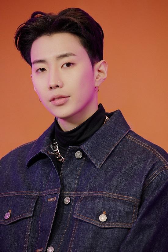 '쇼다운' 박재범, 8일 DJ Spray와 함께한 ‘SHOWDOWN’ 발매