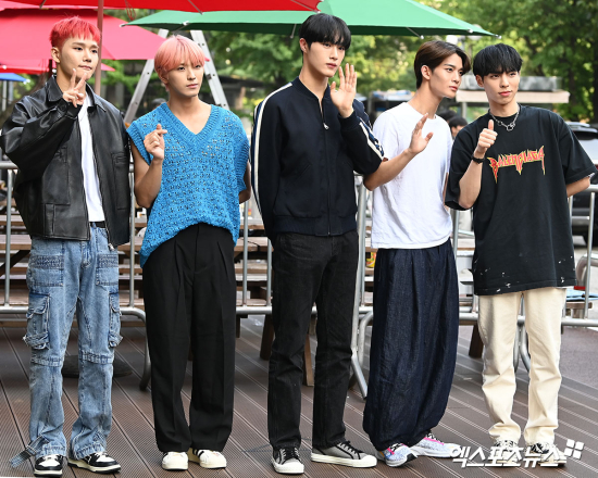 CIX '손 흔드는 꽃미남들'[엑's HD포토]