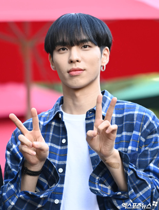 CIX BX '브이~'[엑's HD포토]