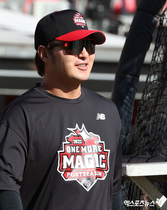 KIA 놀린 상대 4번타자 출격 박병호 "4위 아쉬움 털고 후회 없이 하겠다" [WC1]