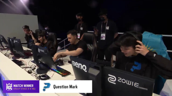 '상위권으로 가자!' QM, 깔끔한 샷으로 8킬 치킨 획득 [PGC 2022]