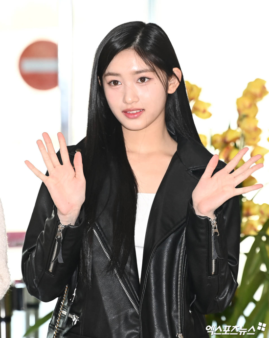 아이브 이서 '진리의 흑발'[엑's HD포토]