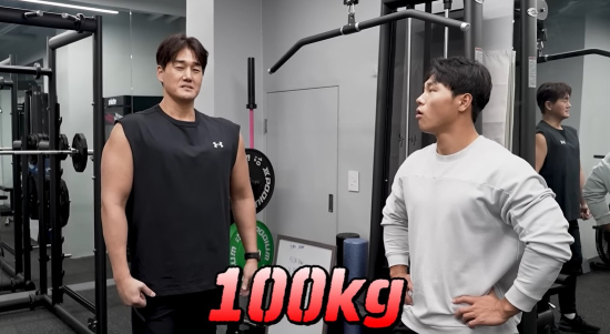 유지태 "100kg으로 증량…헬스장 모든 기계의 끝을 찍고 온다" (윤성빈)