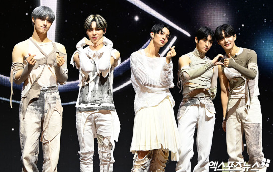 CIX '9개월만에 컴백'[엑's HD포토]