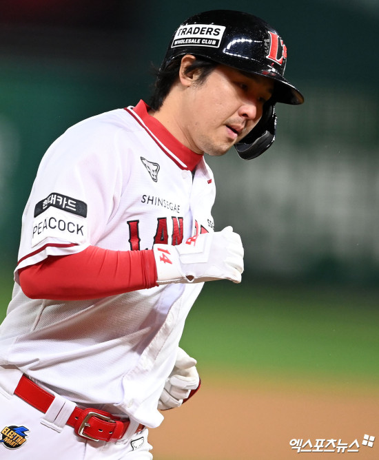 '6월 11홈런 폭발' SSG 최정, 4년 만에 정규리그 월간 MVP 선정