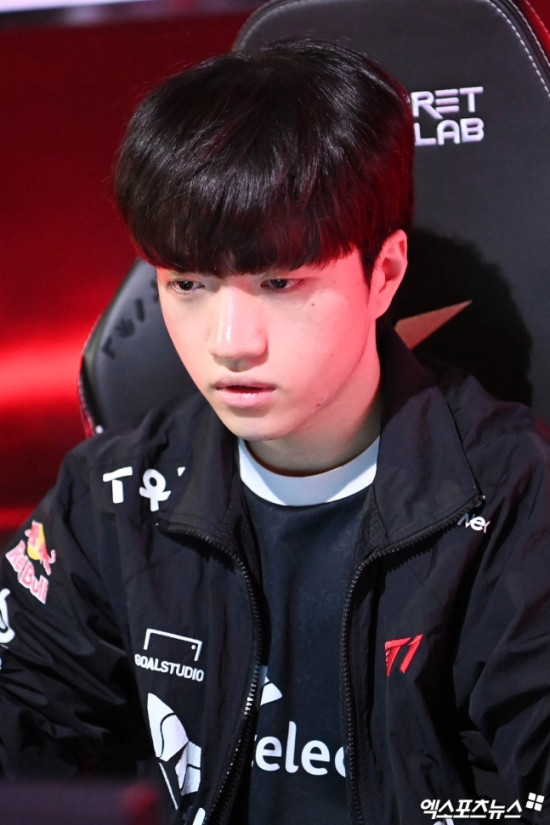 '한타 압승' T1, DK 상대 기선 제압 [LCK PO]