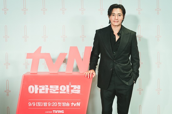 장동건 사생활 논란 후 복귀변화 표현 노력했다 아라문의 검 