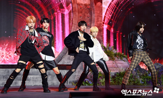 TXT 'Chasing That Feeling'[엑's HD포토]