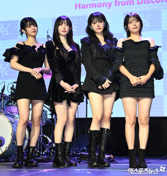 QWER '설레는 데뷔'[엑's HD포토]