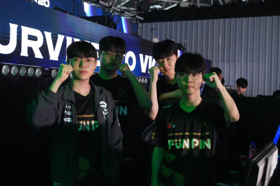 '2연속 치킨' V7 펀핀, GF 마지노선 진입... 젠지-아즈라 펜타그램-DK '위기' [PGC 2023]