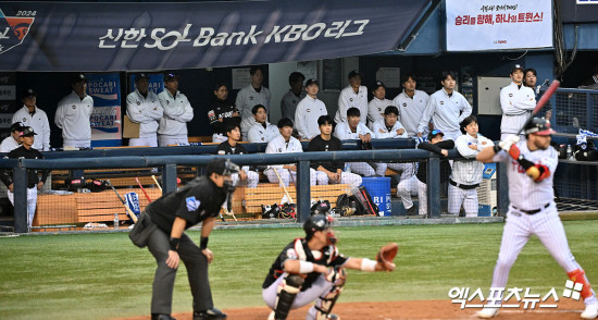 KT 두 번은 안 된다…이런 실책, 이런 허술함은 [준PO2]