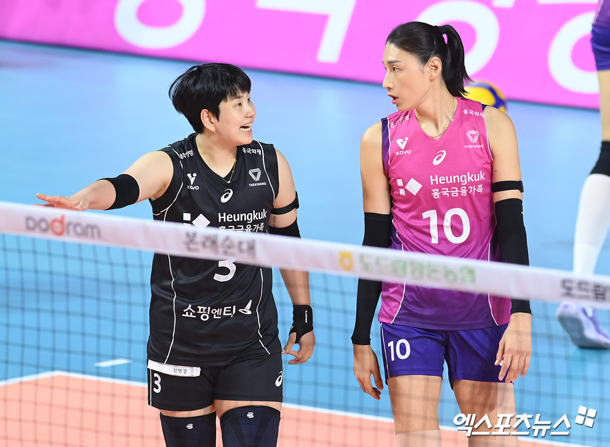 '배구여제 클래스 여전하네' 김연경, 5R MVP 선정…남자부는 KB손해보험 비예나 [공식발표]