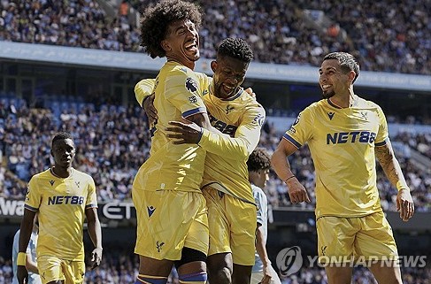 '방출 앞둔 KDB 1골 1AS' 맨시티, 팰리스전 0-2→5-2 역전승…리그 4위 등극 '챔스 보인다' [PL리뷰]