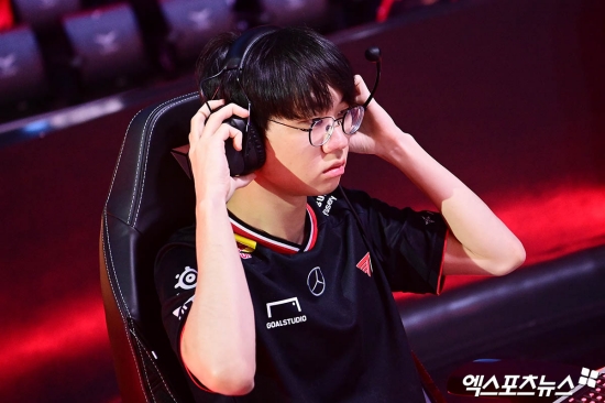 '도란 3천 어시스트 달성!'…T1, 한 수위 경기력 선보이며 DNF 2대0 완파 (LCK)