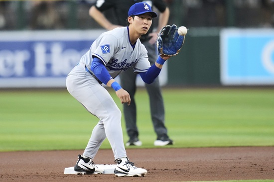 '대타 출전' 김혜성, 타구 속도 159km/h에도 안타 생산 불발…시즌 타율 0.304