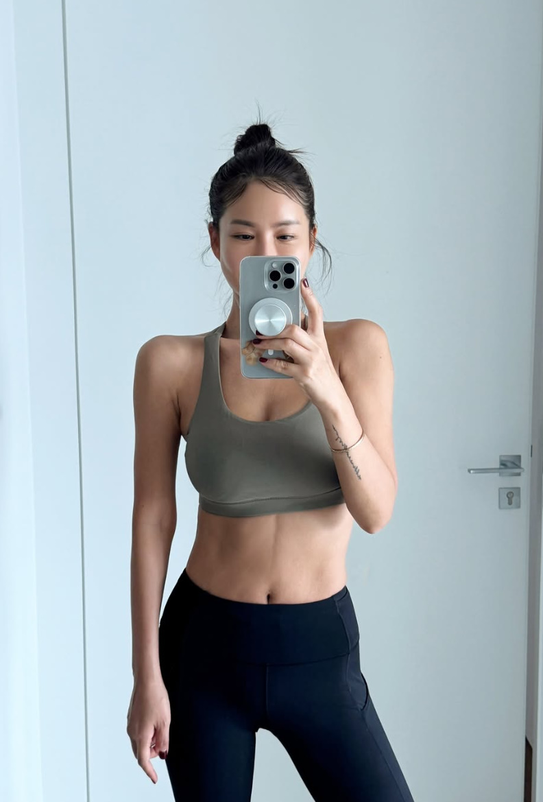 '50세' 김준희, '47kg' 몸매 유지 비결 뭐길래…"내 자신에게 뿌듯" [★해시태그]