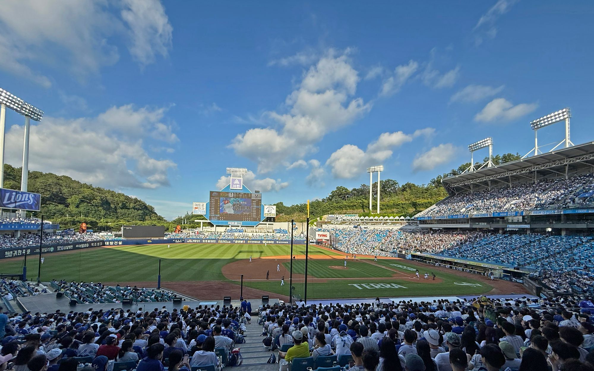 삼성, KBO 44년사 최초 대기록 '150만 관중' 향해 뚜벅뚜벅…시즌 37번째 매진→홈 6G 연속 완판 [대구 현장]