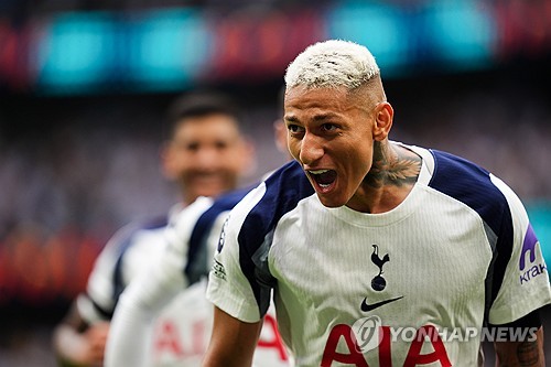 손흥민 사라지니 'EPL 왕!'…토트넘 FW 완벽 부활→개막 2G 2골 1도움+'8월 이달의 선수' 보인다!