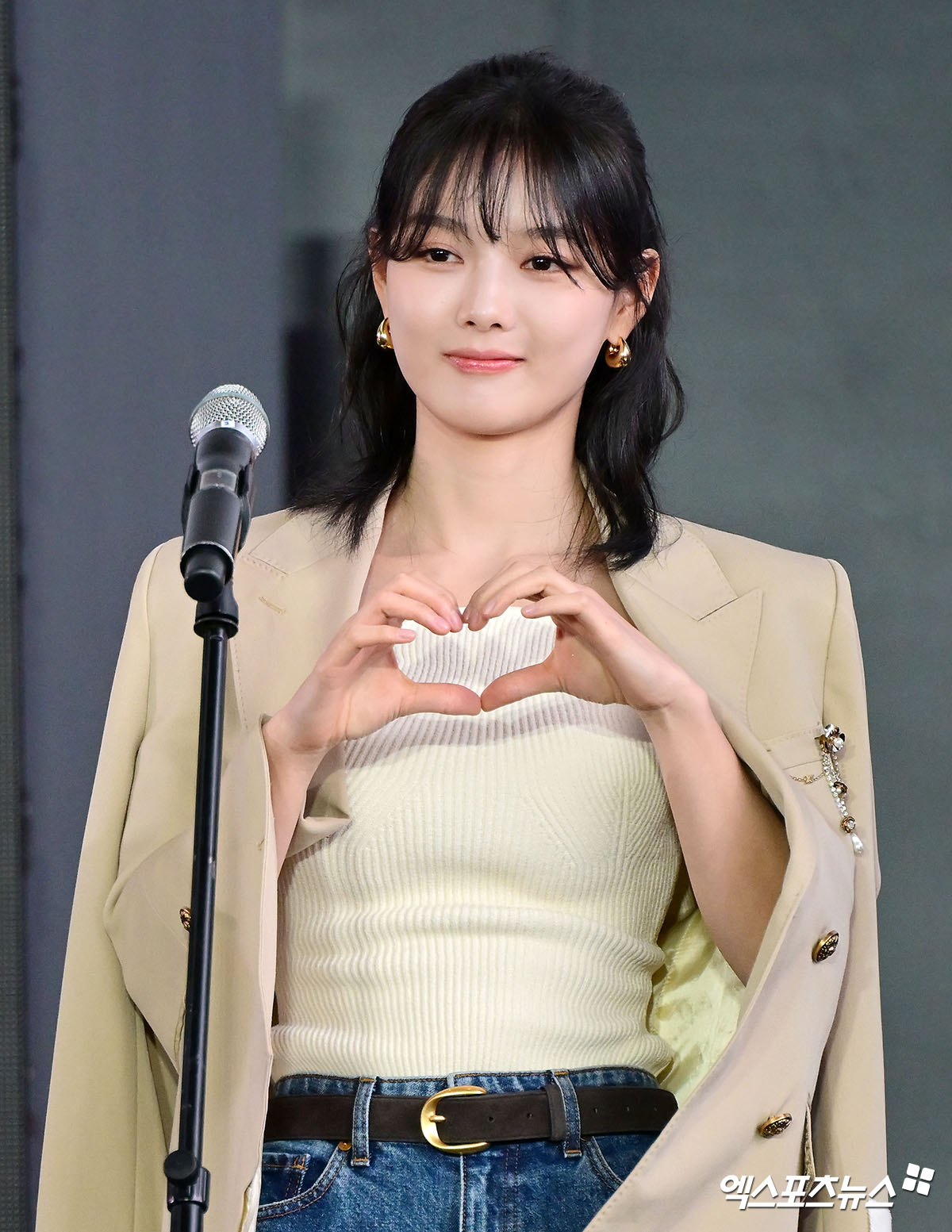 '파격 변신' 김유정, 파멸 멜로로 온다 "미모에 감탄"·"배덕한 쾌감" (친애하는X)[BIFF 2025]