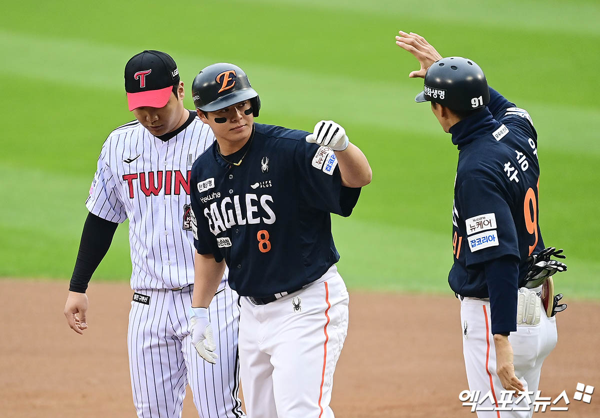 한화 타선 침묵 끝! 6회초 노시환 적시타+하주석 희생플라이→LG 2점 차 따라붙었다 [KS1]