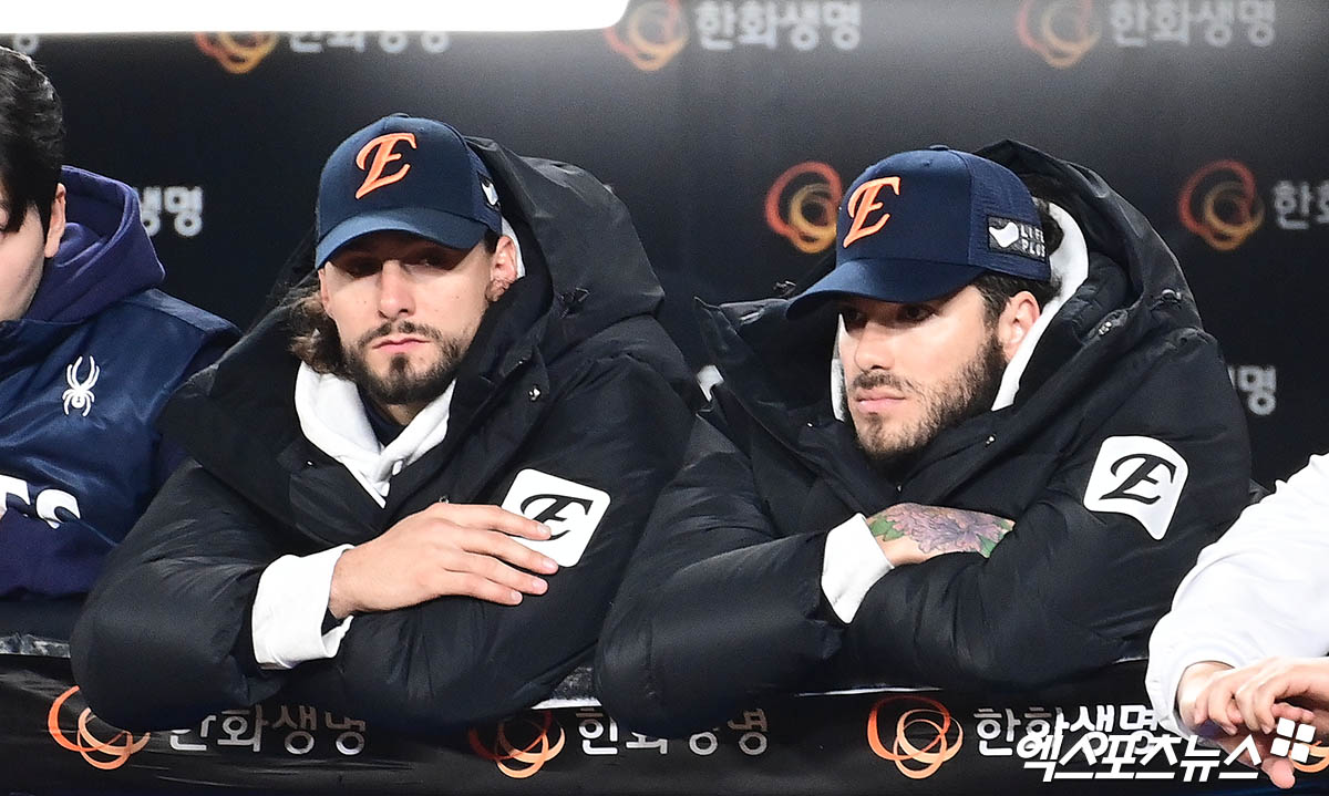 '왜? 굳이? 김서현 살려야 했나'…PO4→KS4 '김경문표' 믿음의 야구 대실패, 19년 기다린 KS 집어삼켰다 [KS5]